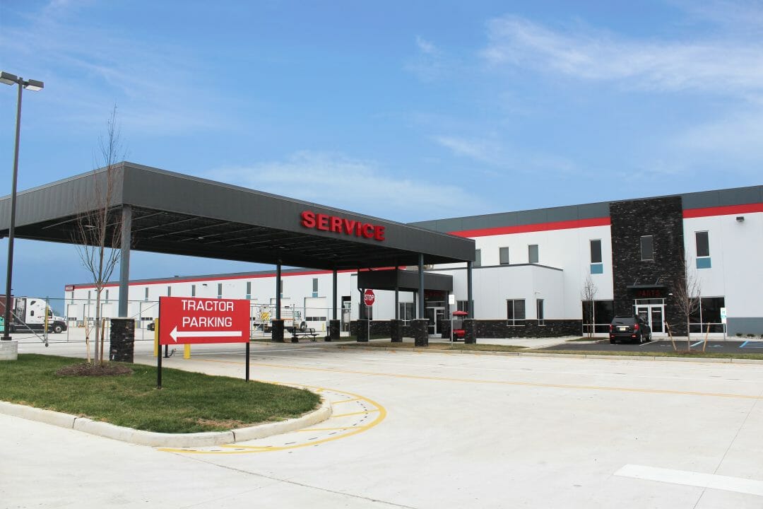 Campbell Freightliner - ARCO Design/Build